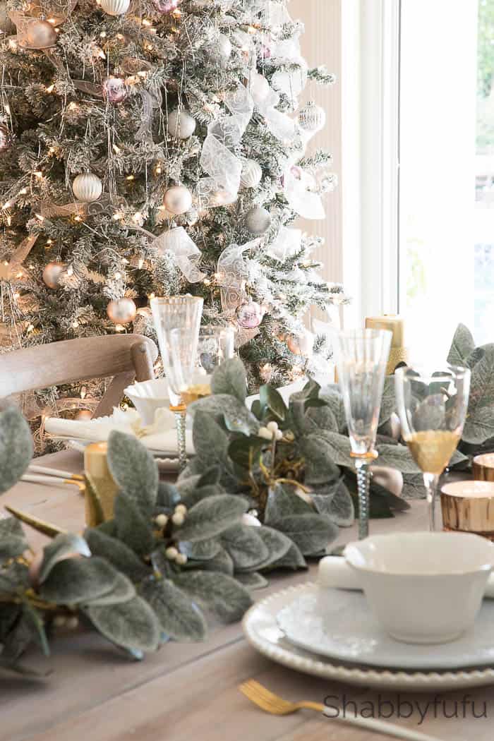 Elegant Stylish Christmas Decorating Ideas - shabbyfufu.com