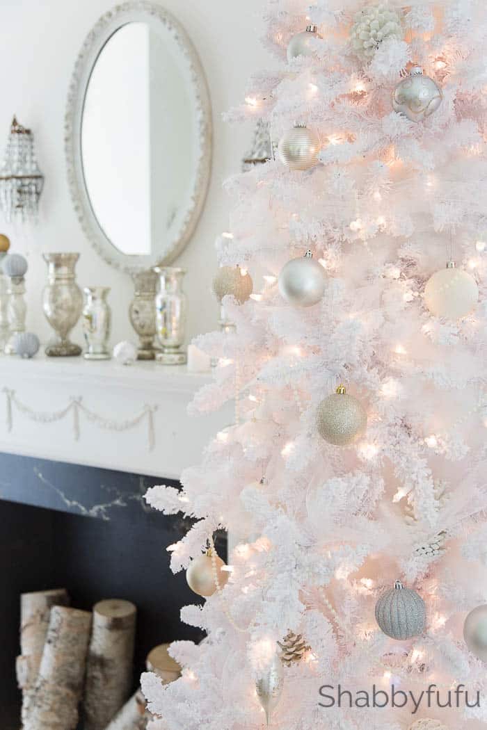 A Glistening Snowy White Flocked Christmas Tree - shabbyfufu.com