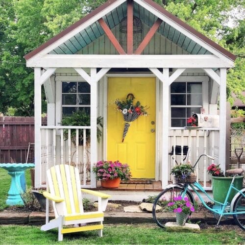 Colorful Farmhouse Style Home Tour - shabbyfufu.com