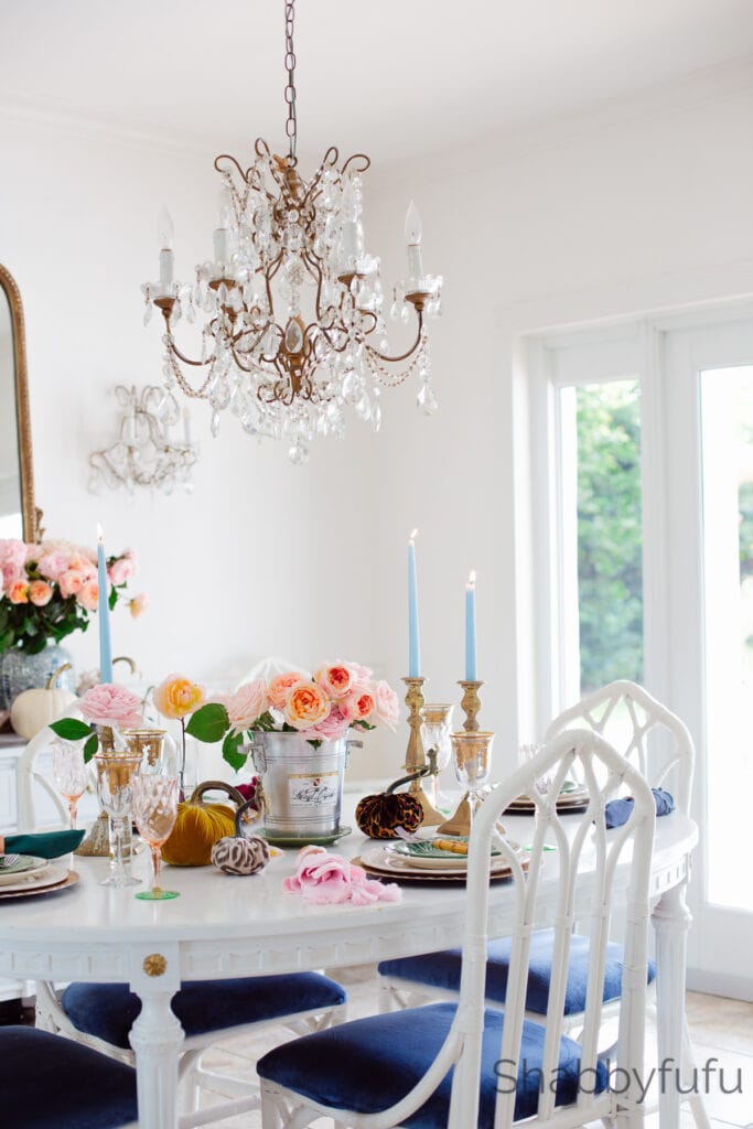 Non-Traditional Thanksgiving Table Setting Ideas - shabbyfufu.com