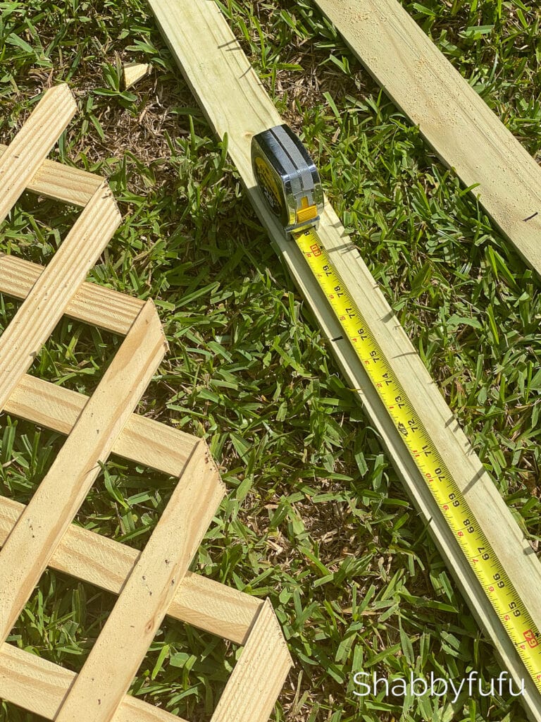 How To Build A Lattice Screen - Easy DIY Project - shabbyfufu.com