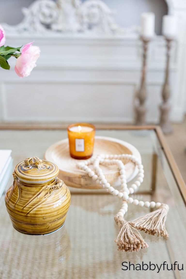 Simple Fall Decorating Ideas - Budget Friendly - shabbyfufu.com
