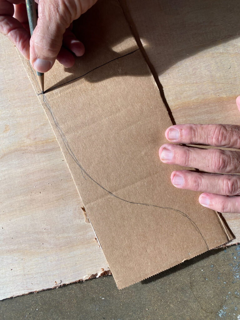 DIY - How To Make A Folding Rattan Privacy Screen - shabbyfufu.com