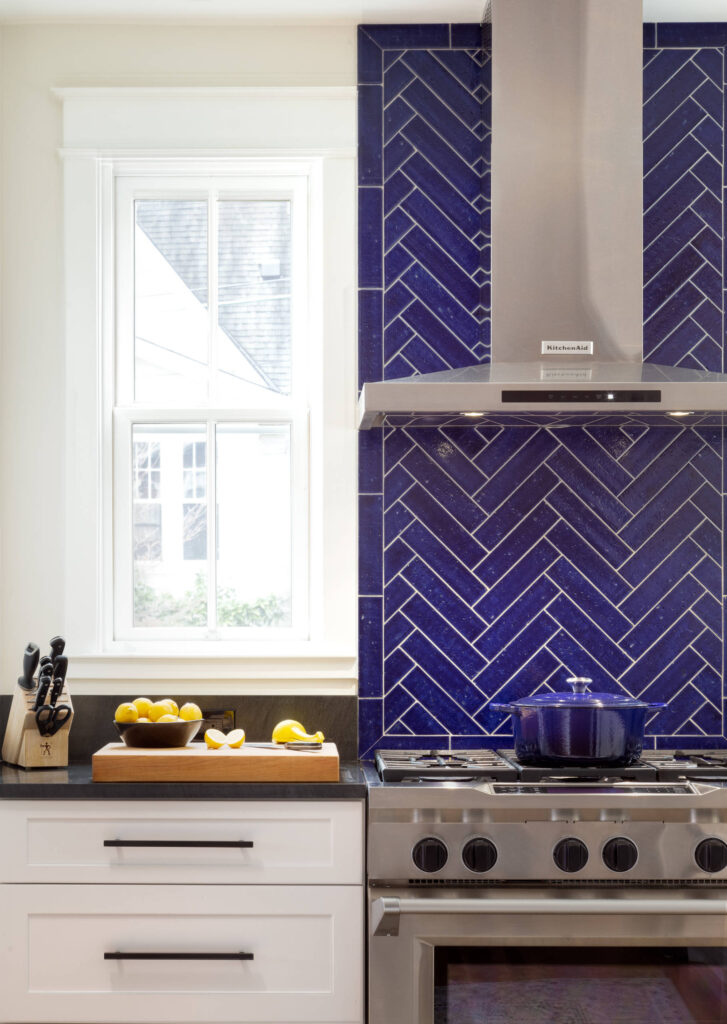 9 Stunning Trending Kitchen Backsplash Patterns & Ideas! - shabbyfufu.com