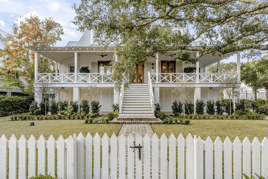Charleston Home Tour - Beautiful Southern Sophistication - shabbyfufu.com