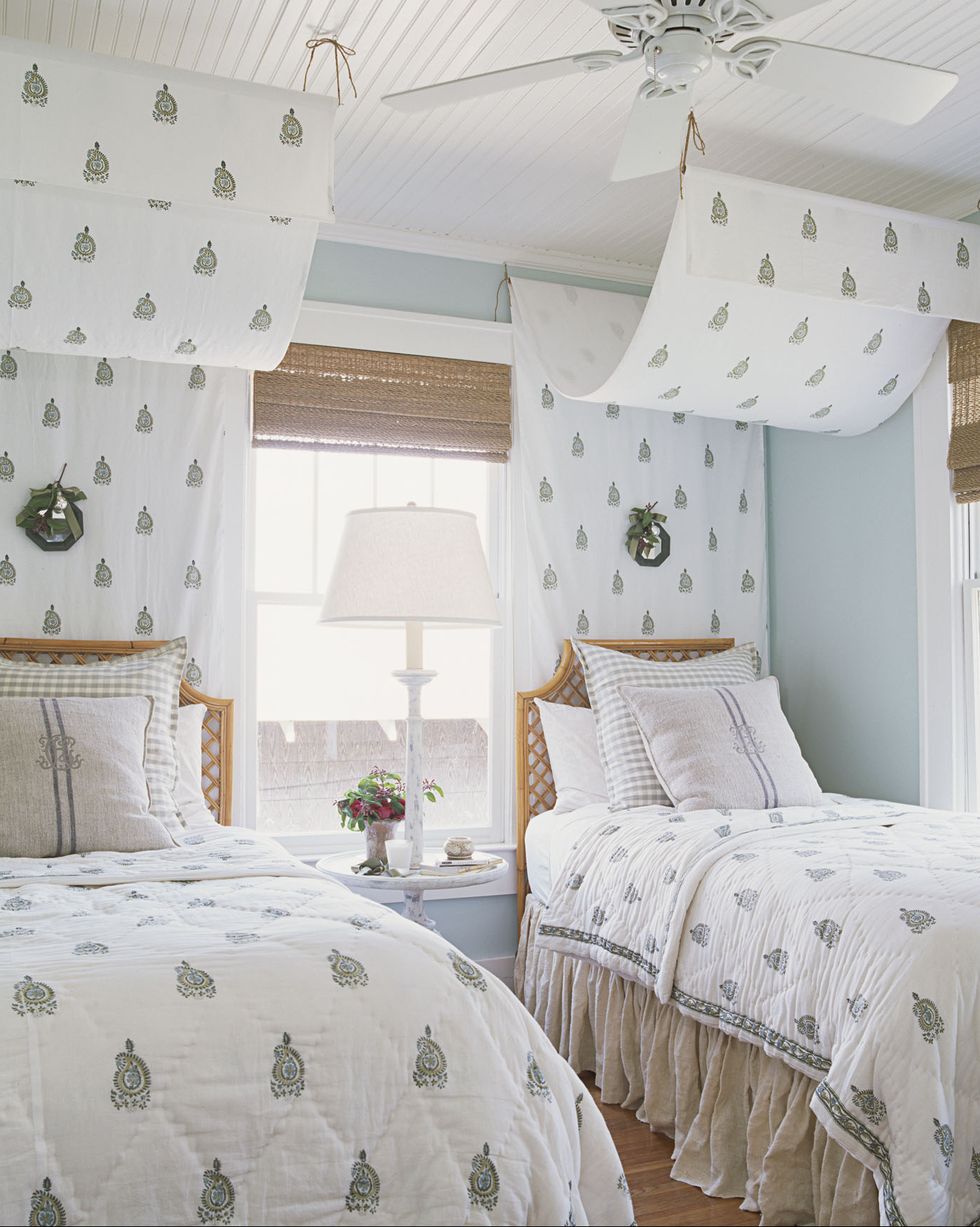 Discover Pattern Mixing In Bedrooms That Master the Art! - shabbyfufu.com