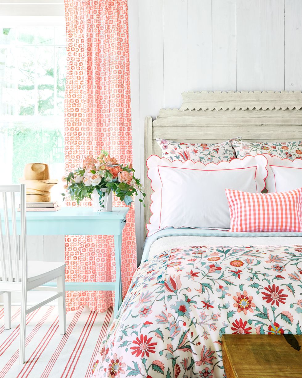 Discover Pattern Mixing In Bedrooms That Master the Art! - shabbyfufu.com