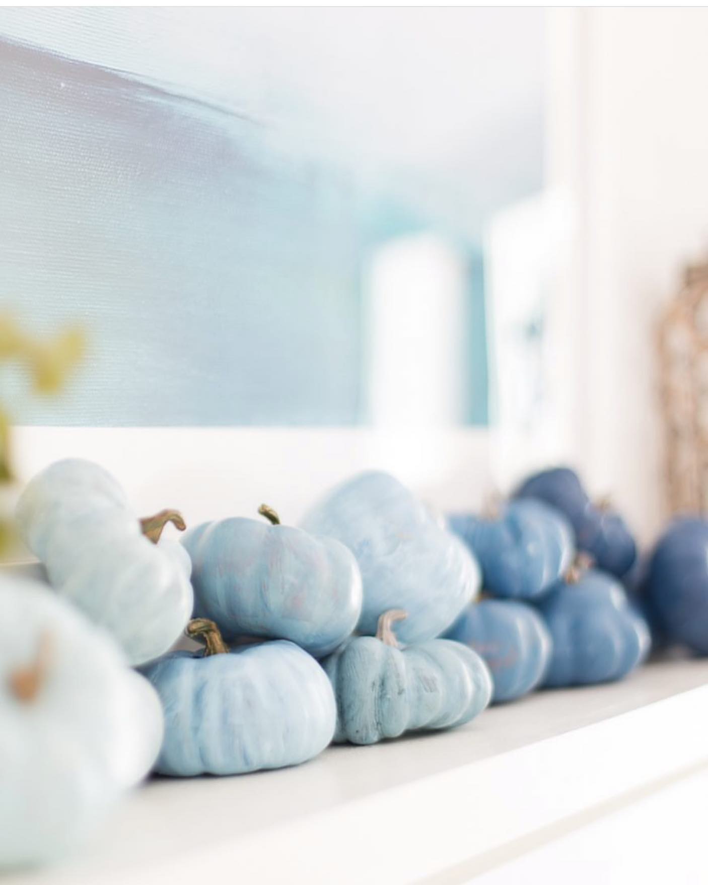Chic Ideas to Incorporate Blue Pumpkins into Your Fall Decor ...
