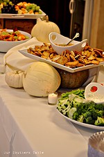 Thanksgiving Buffet Setup: Tips for a Beautiful and Functional Spread ...