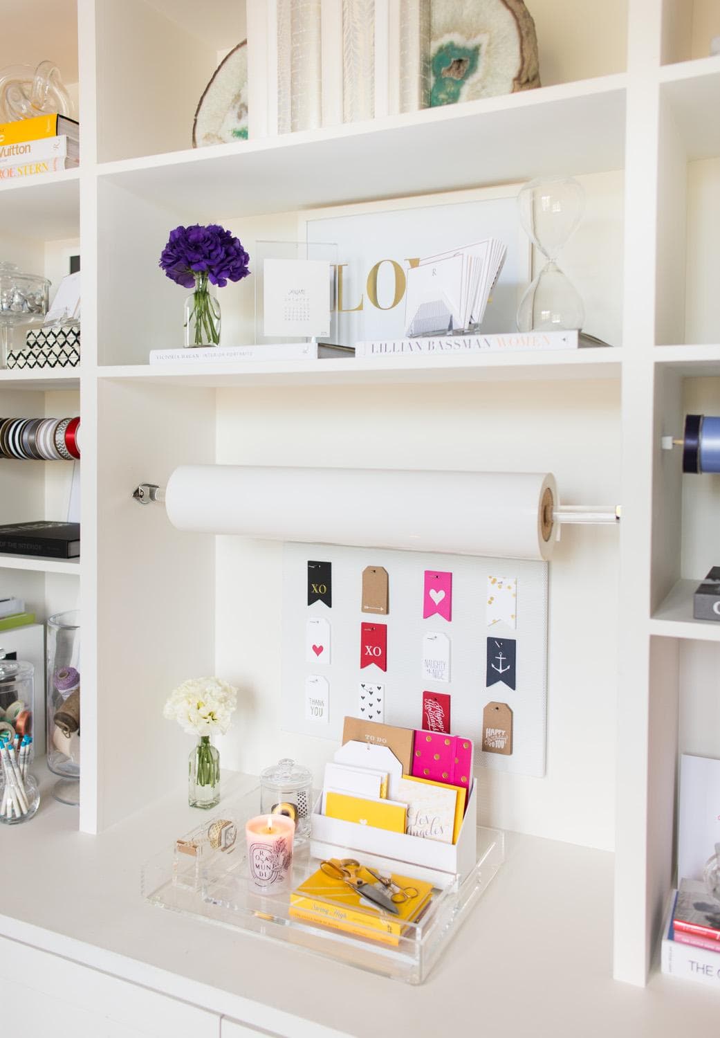 Tidy Up Your Holidays: Organizing Your Gift Wrapping Station ...