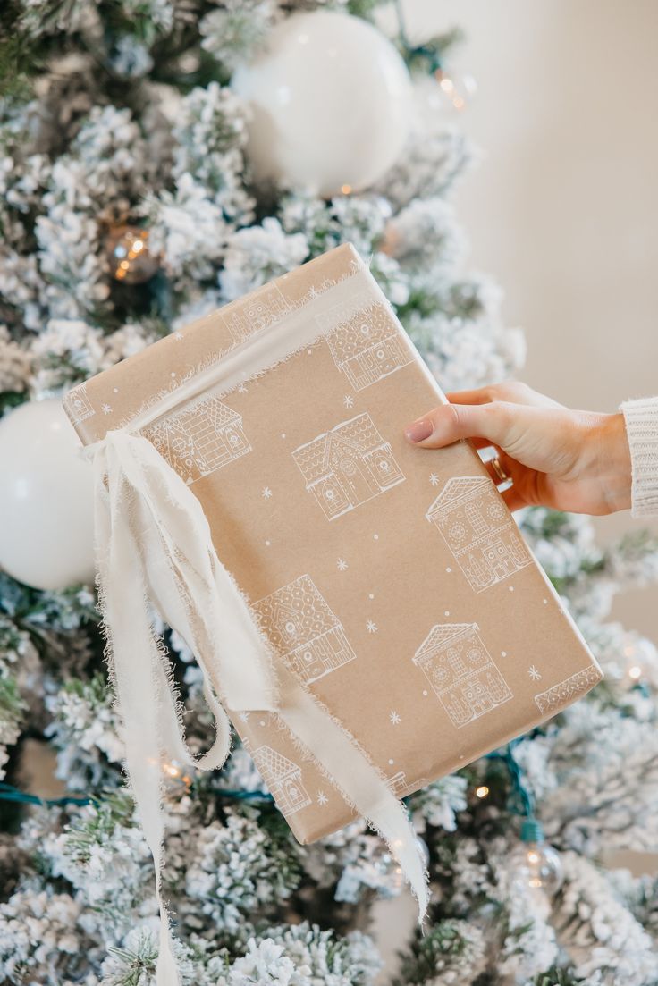 Wrap It in Style: Exploring the Gift Wrapping Aesthetic Trend ...