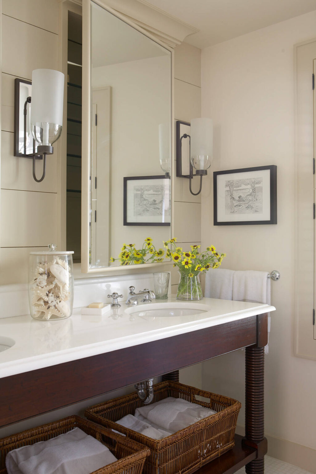 Say Goodbye to Cool Tones: The Rise of Rich Warm Neutrals in 2025 ...